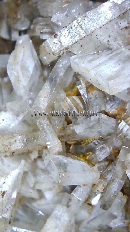 WHITE BARITE RHOMBUS – MINERALITUM | exclusive minerals. Online mineral ...